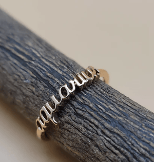 Aquarius | Zodiac Cursive Ring | Brass & 24k Gold Plated - Spiral Circle